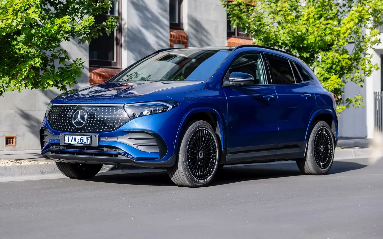 Mercedes-Benz EQA and EQB Night Editions Announced - CarSauce